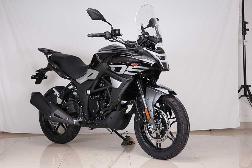 Voge 300 DS, una moto trail con grandes horizontes | KmCero Club del ...